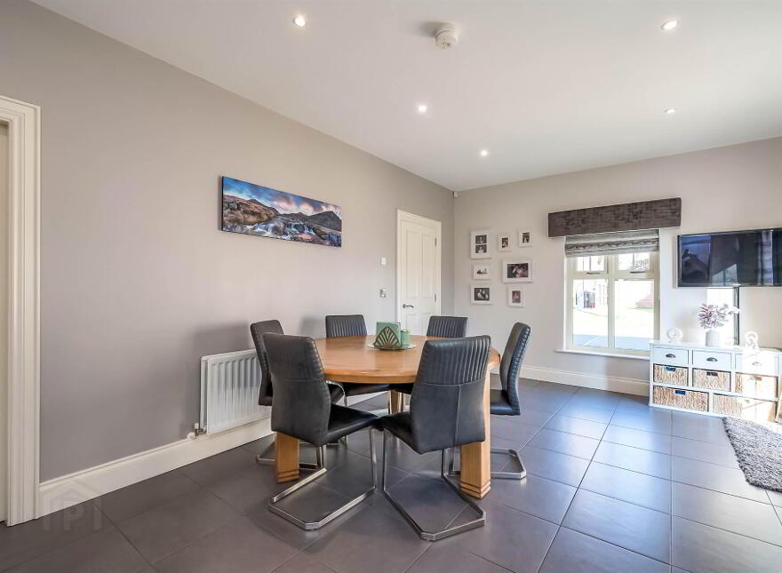 Property For Sale in BT8 - Propertynews