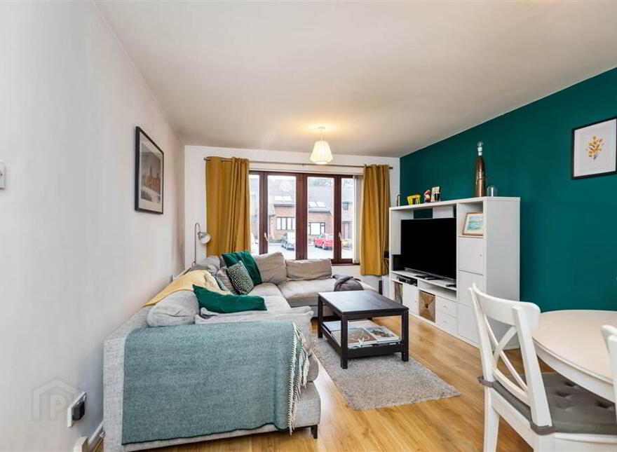 Property For Sale in BT8 - Propertynews