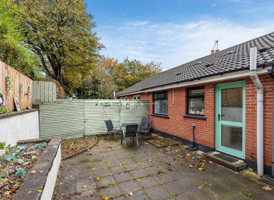 Property For Sale in BT8 - Propertynews