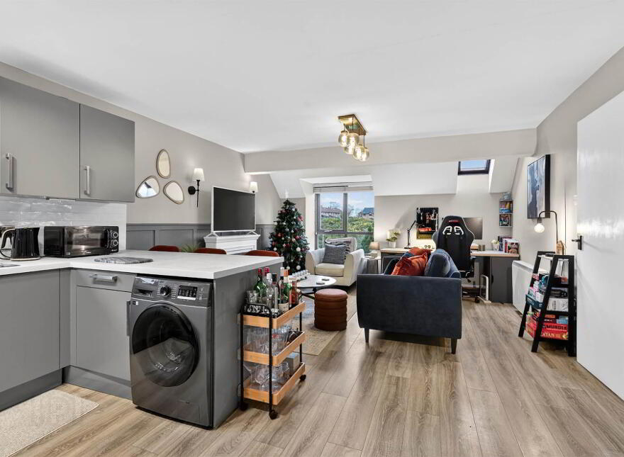 Property For Sale in BT8 - Propertynews