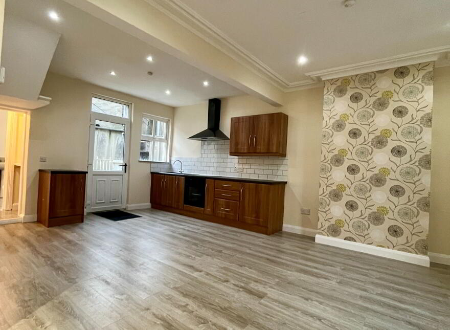 Property To Rent in Derry / Londonderry - PropertyPal