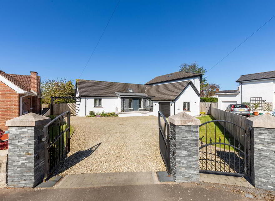 Detached houses For Sale in BT4 - Propertynews