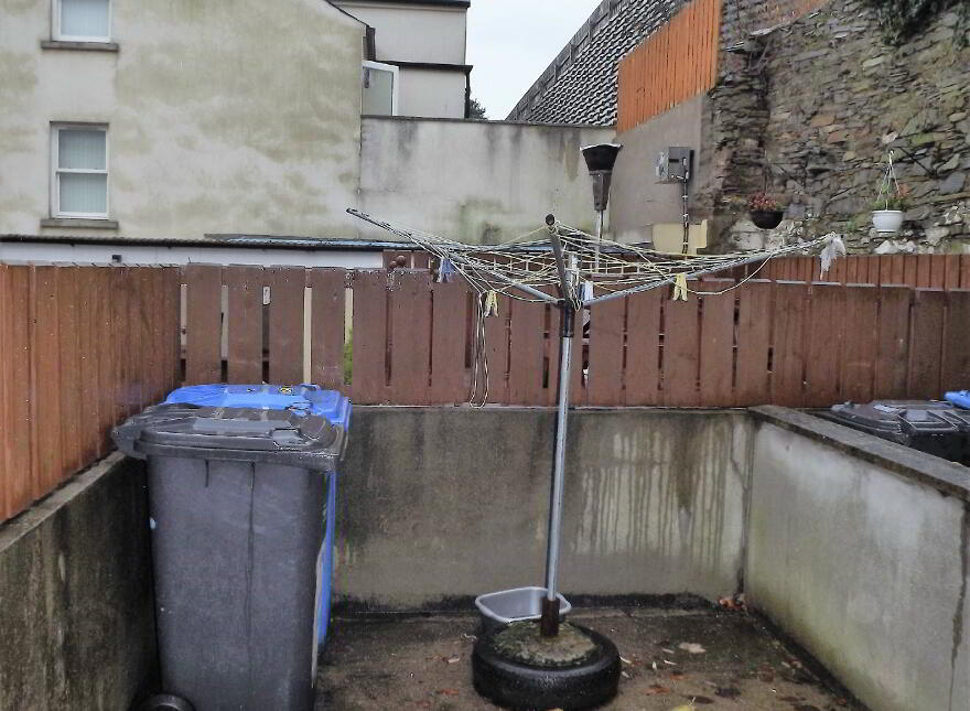 Property To Rent in Downpatrick - PropertyPal