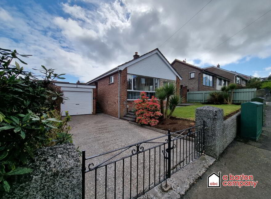 Detached houses For Sale in BT36 - PropertyPal