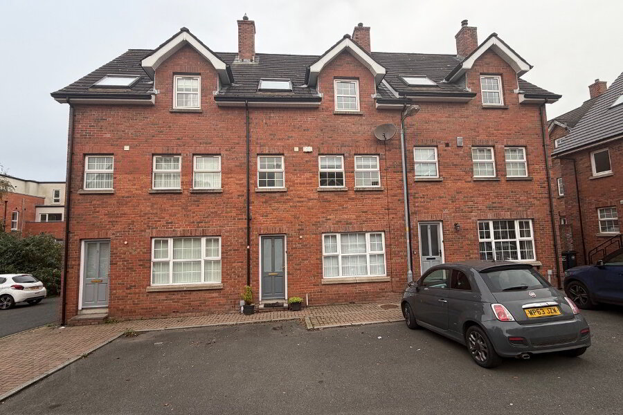 Estate Agent Belfast - Finlay Graham Property