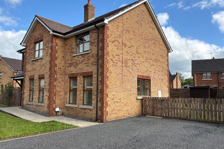 Estate Agent Strabane - Harte & McGarrigle