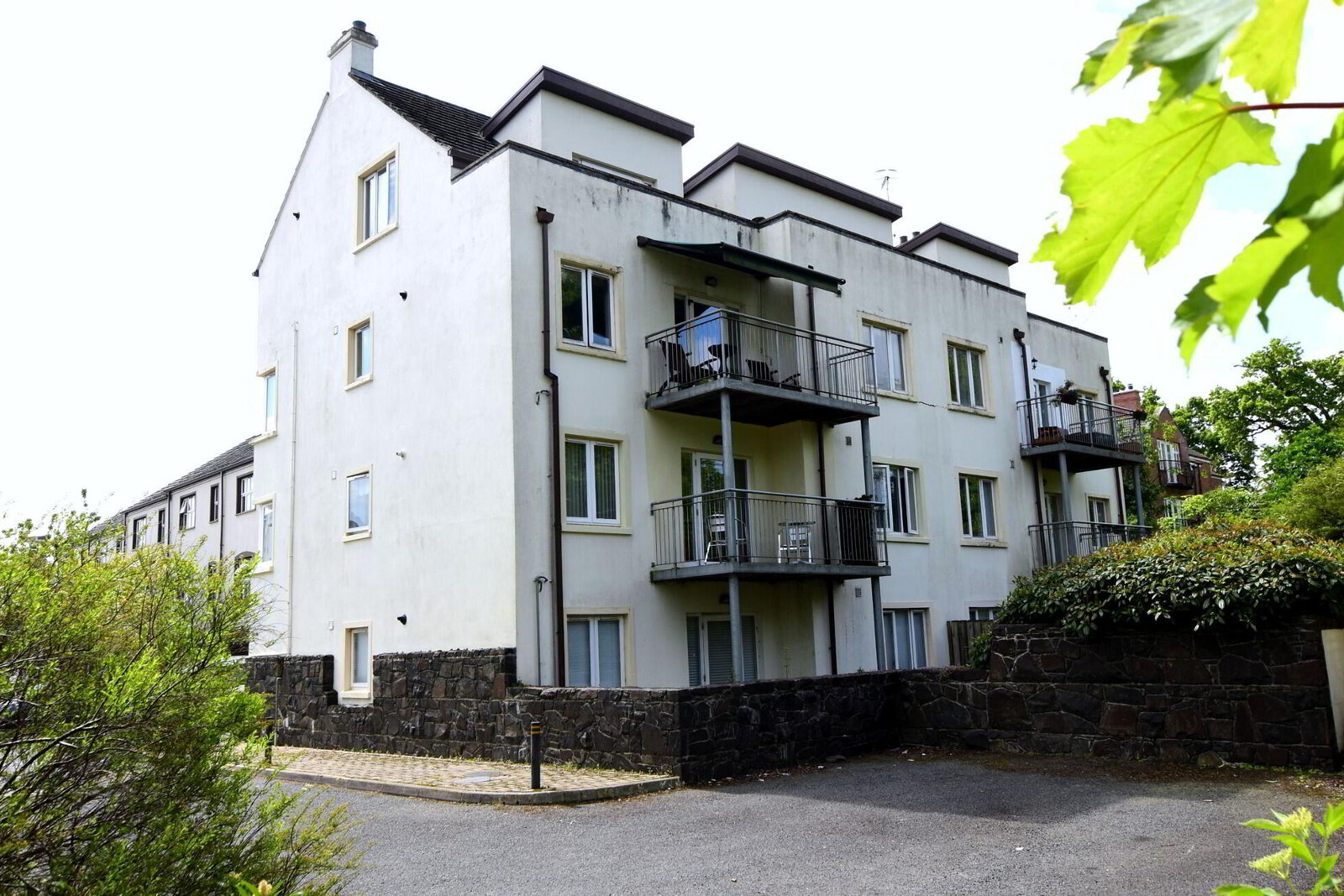 Locale Homes Sales And Lettings, Estate Agents In Moira | Your Local ...