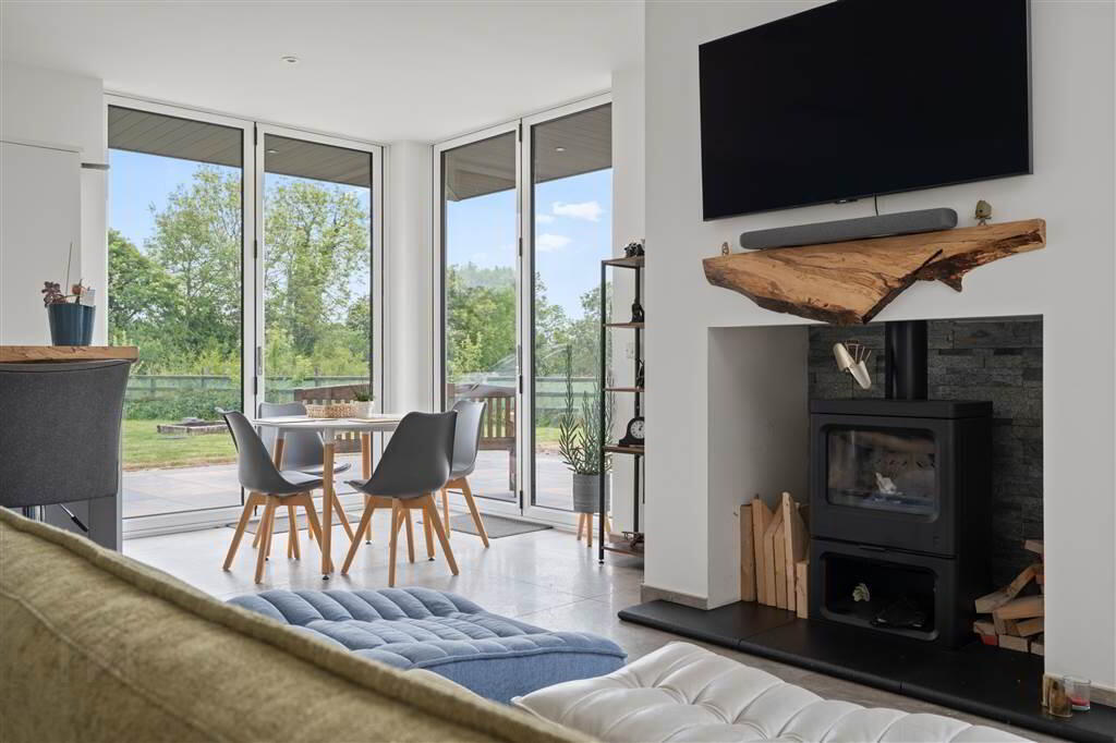 10 Ballee Road East, Ballymena