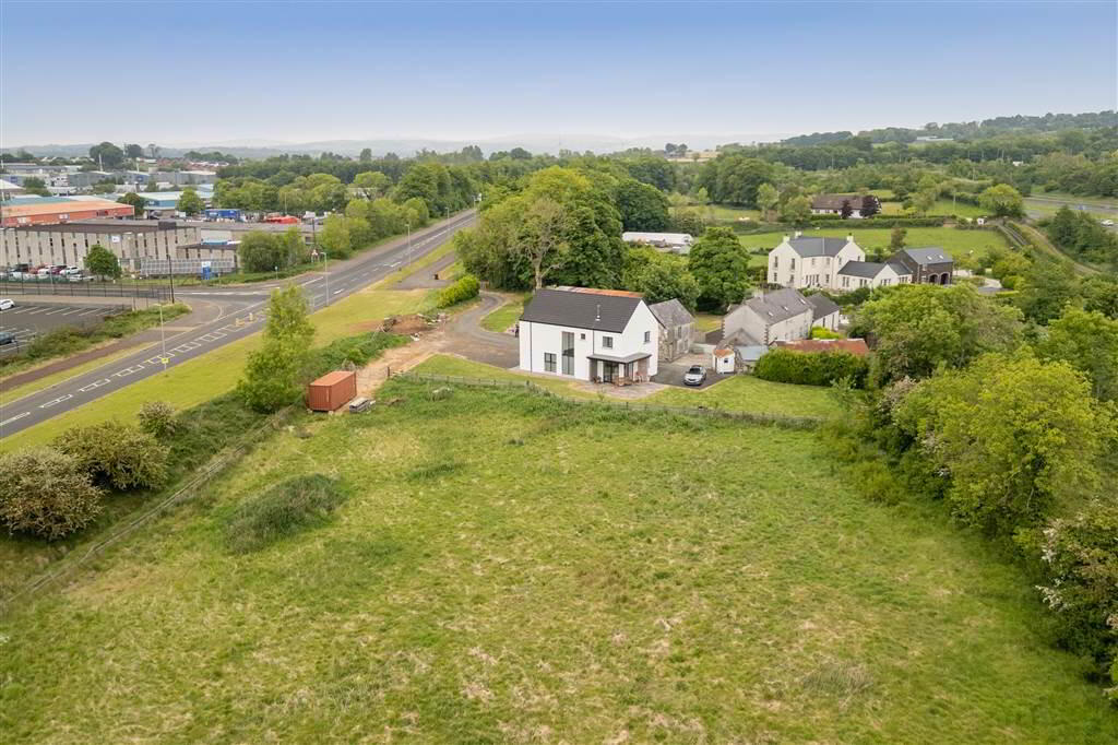 10 Ballee Road East, Ballymena