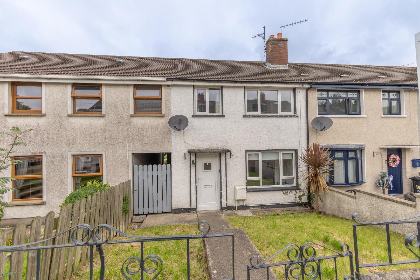16 Hennessy Park, Newry