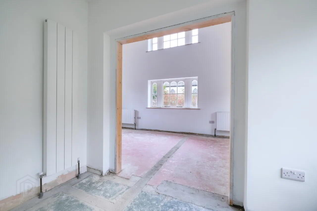 Ardagh Village, Ardagh