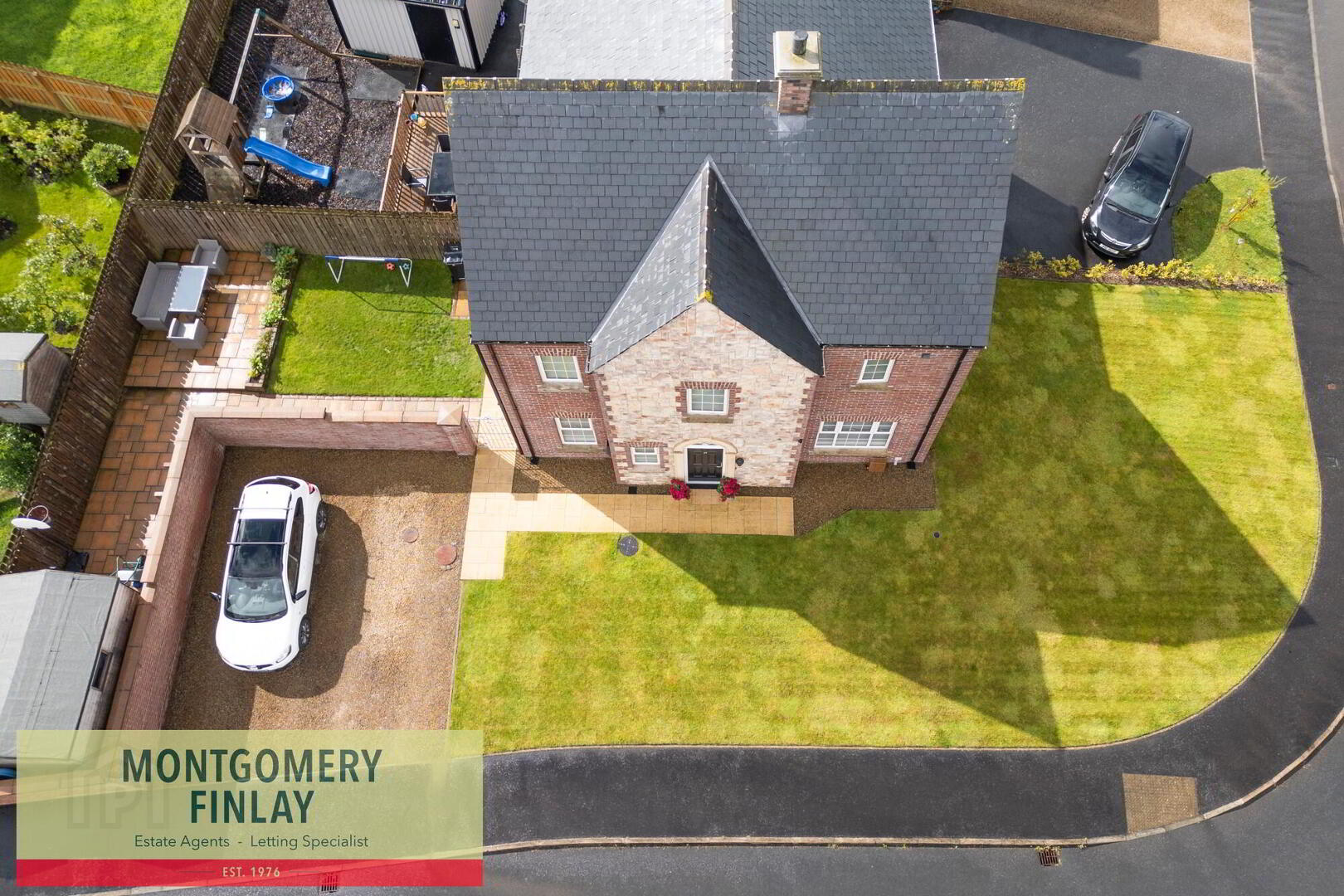 17 Cherrymount Avenue, Enniskillen