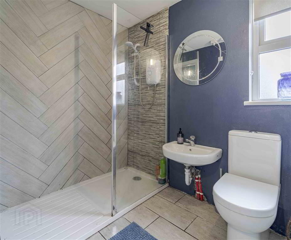 16 Kinallen Court, Kinallen