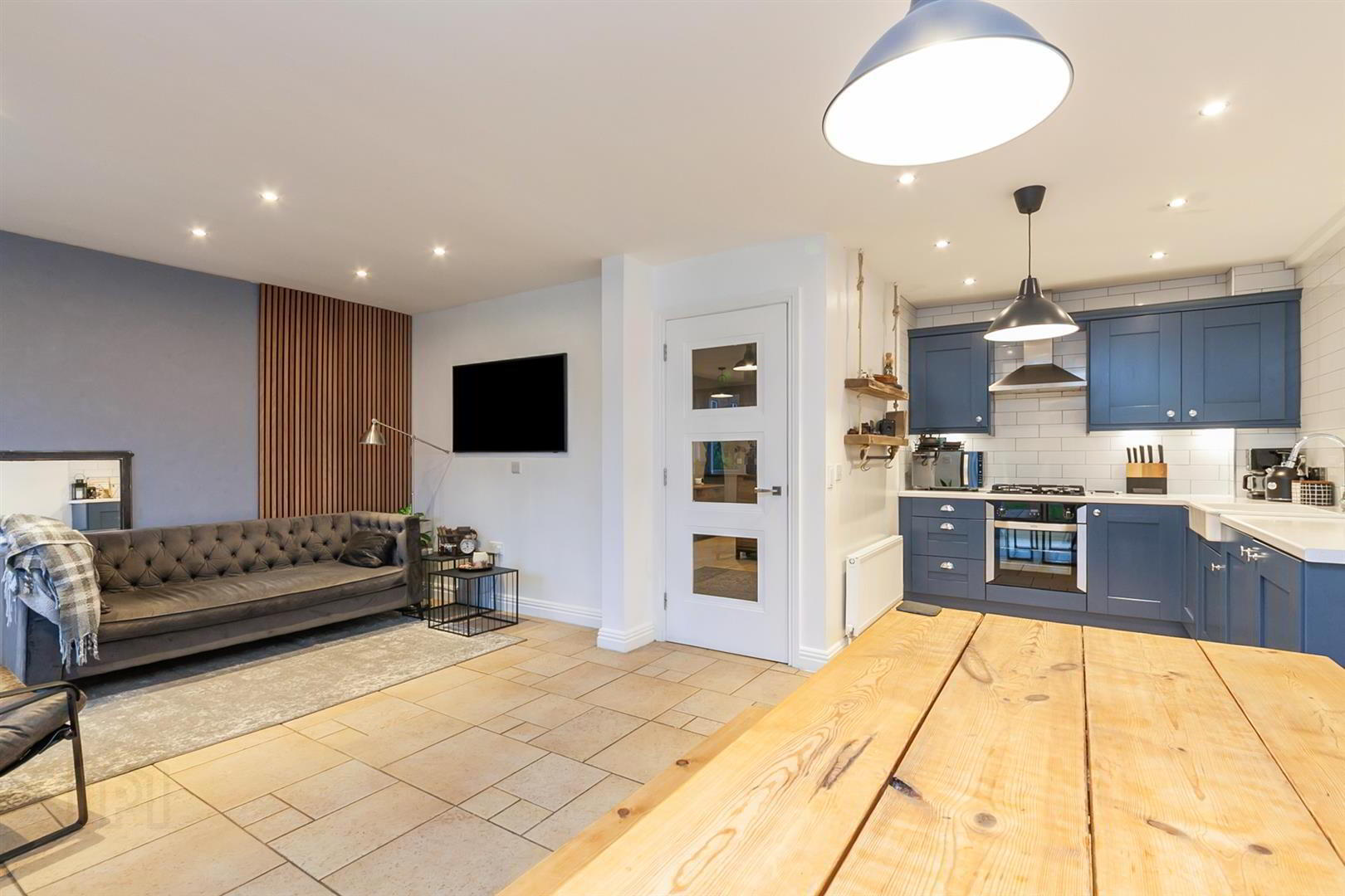 36 St. Annes Road, Blacks Road, Belfast