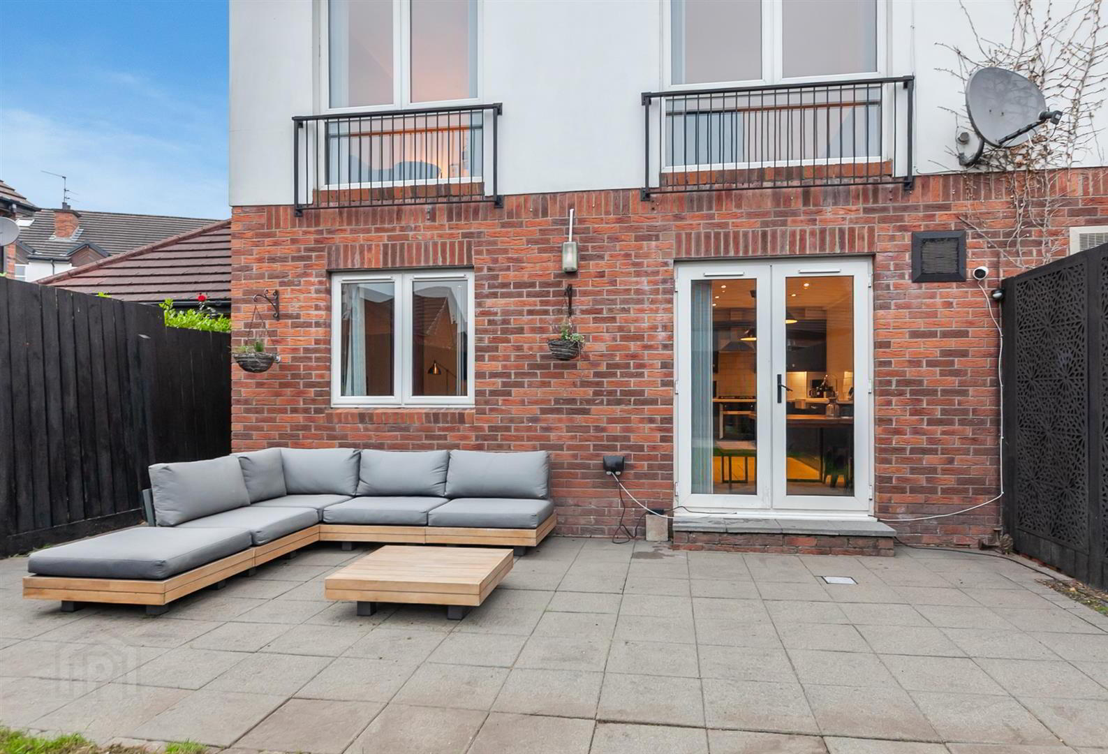 36 St. Annes Road, Blacks Road, Belfast