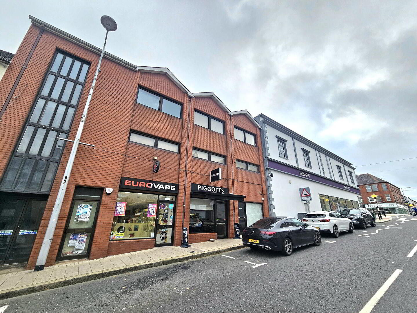 8 2, - Newry Street, 1-5 Rathfriland Street, Banbridge