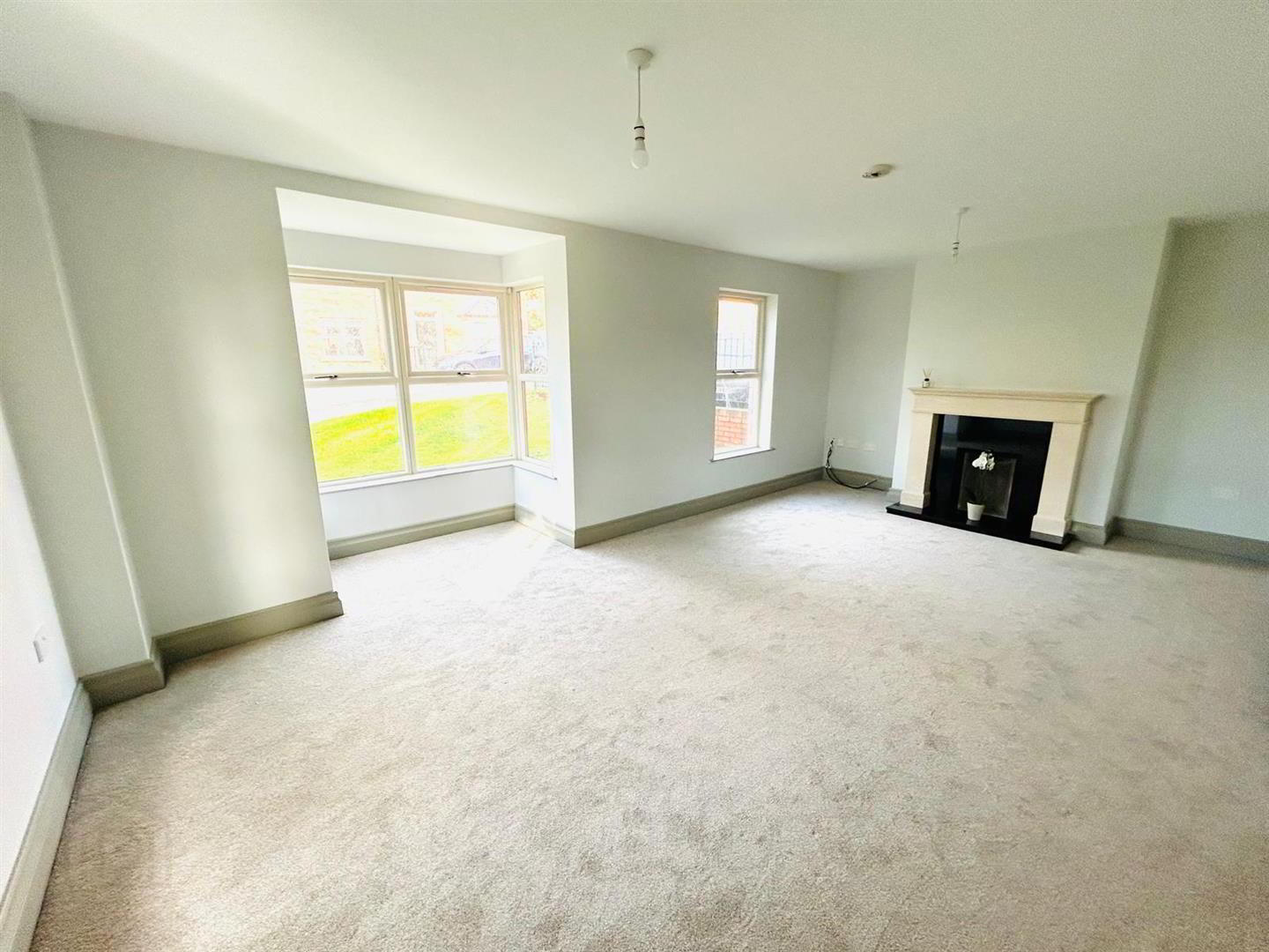 19 Greenhaw Manor, Derry