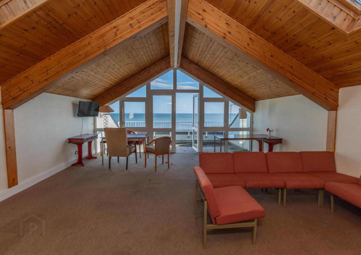 Glenada, 29 South Promenade, Newcastle