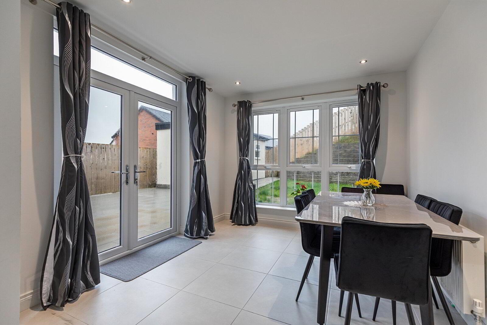 6 Mealough Gardens, Carryduff, Belfast