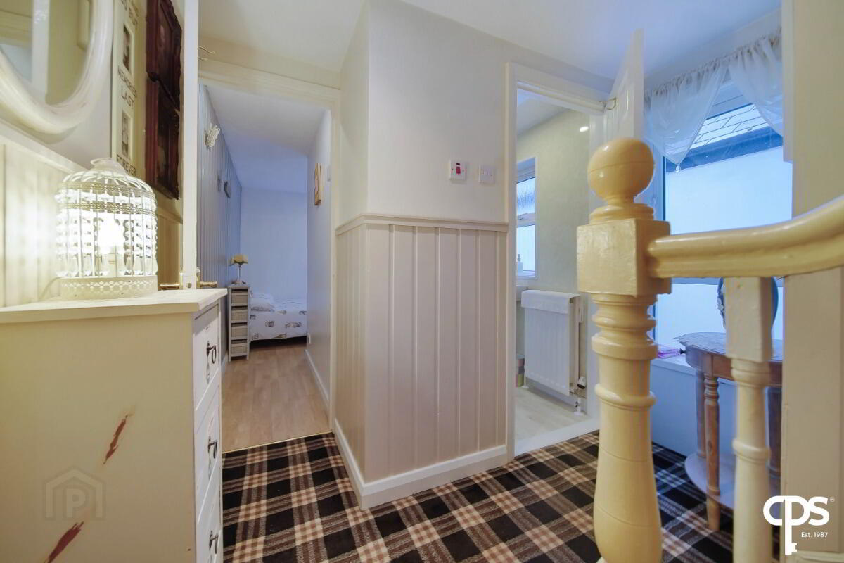 13 Westland Terrace, Derry