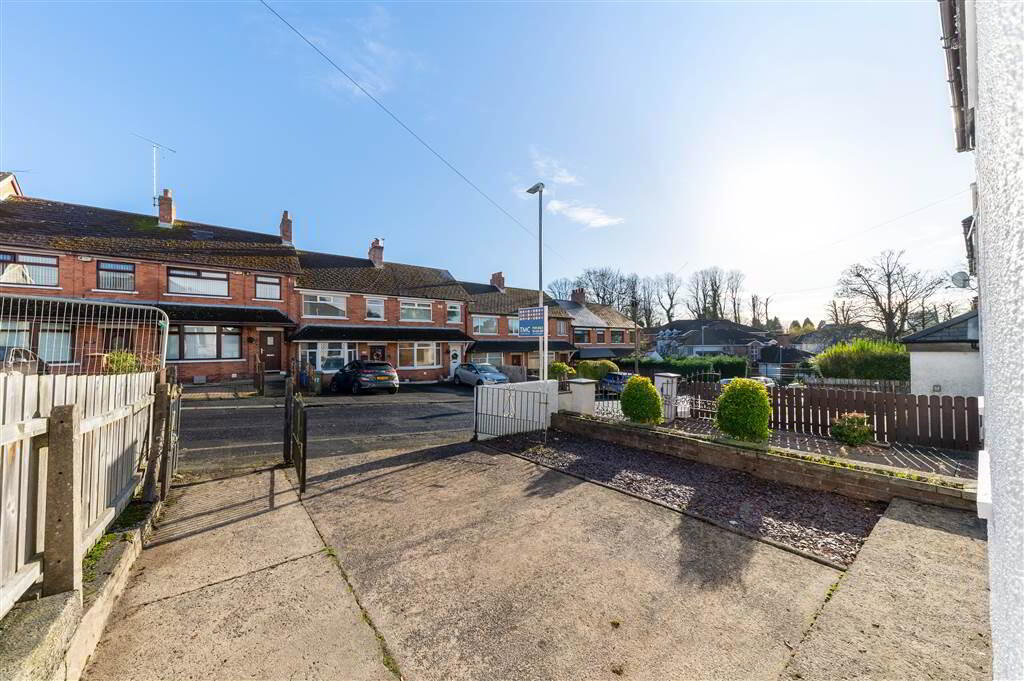 72 Sunnyhill Park, Upper Dunmurry Lane, Dunmurry, Belfast