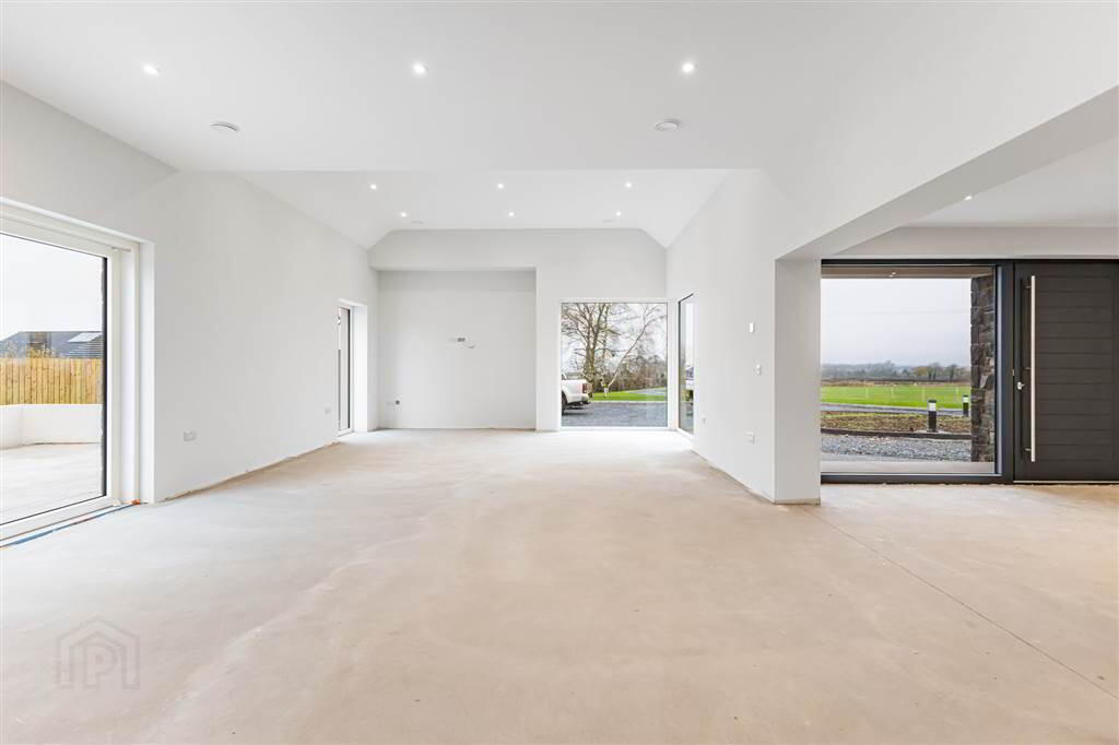 5a Dungonnell Road, Crumlin