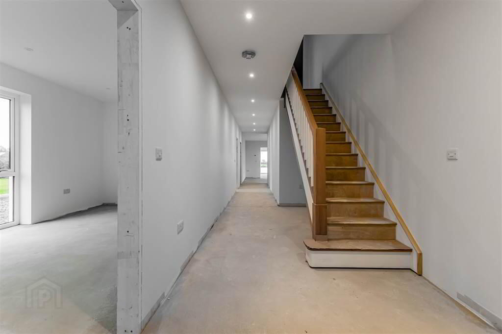 5a Dungonnell Road, Crumlin