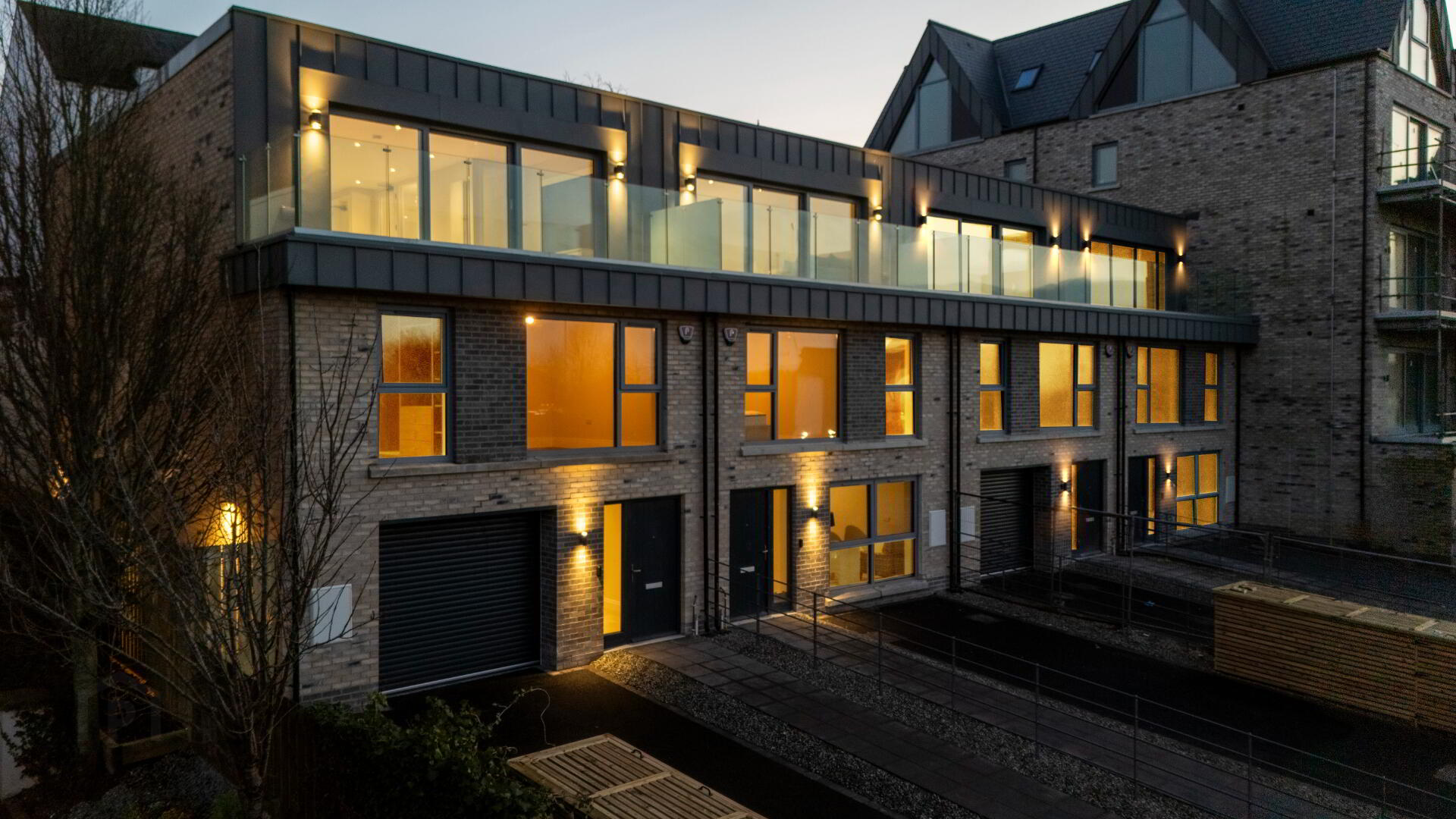 3 Priory Gate, Holywood