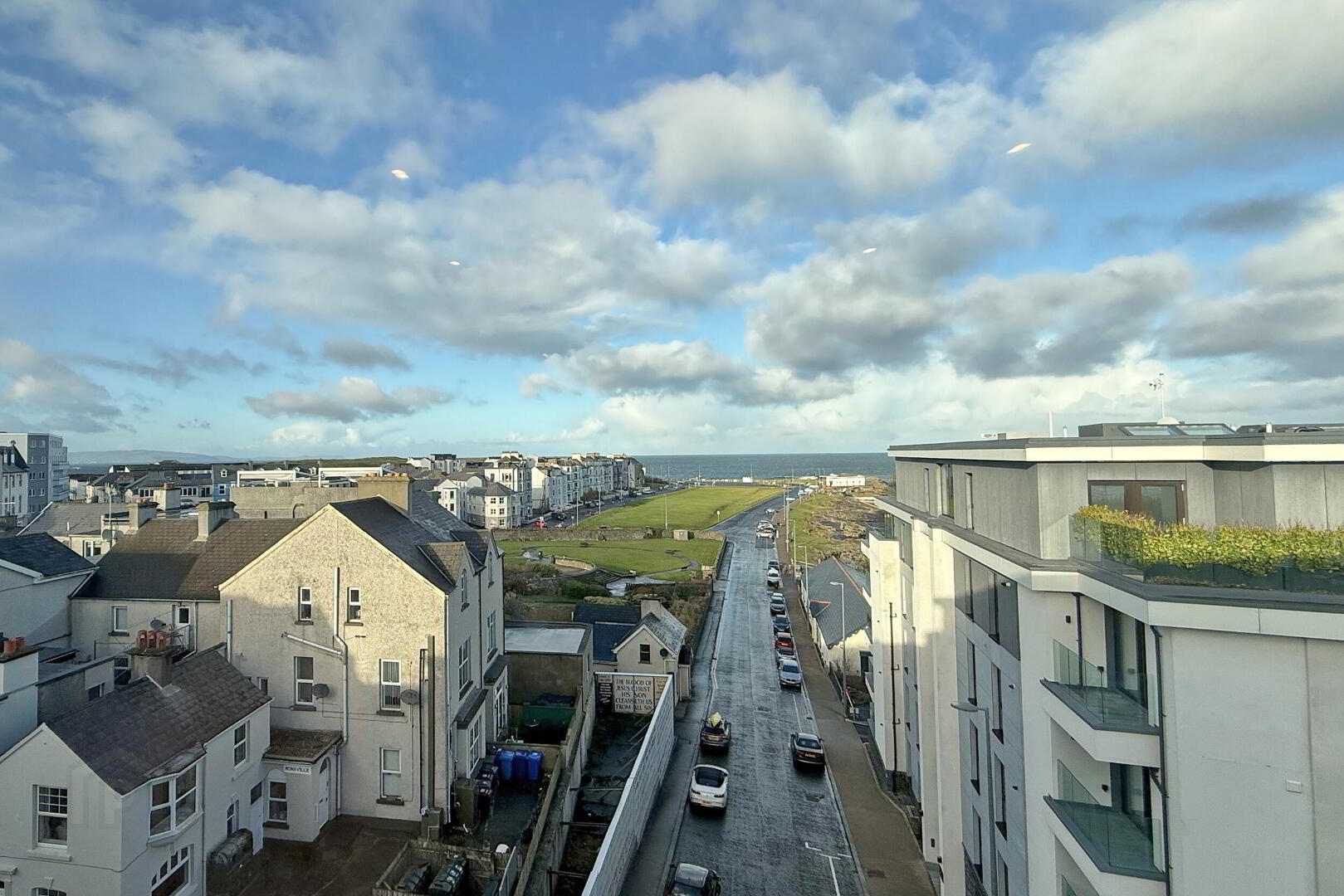24 Carrig Na Rone, Bath Street, Portrush