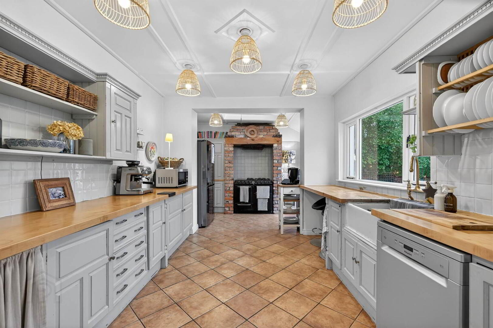 Tra Bella House, 7 Bridge Road, Helen's Bay