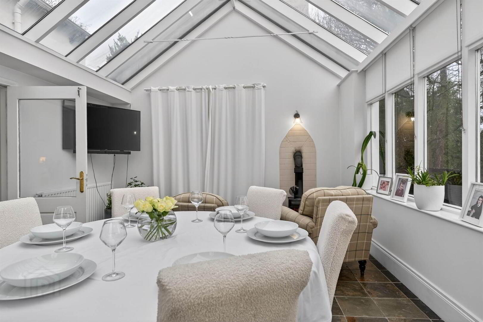 Tra Bella House, 7 Bridge Road, Helen's Bay