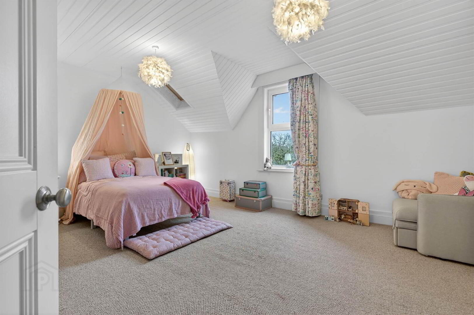 Tra Bella House, 7 Bridge Road, Helen's Bay