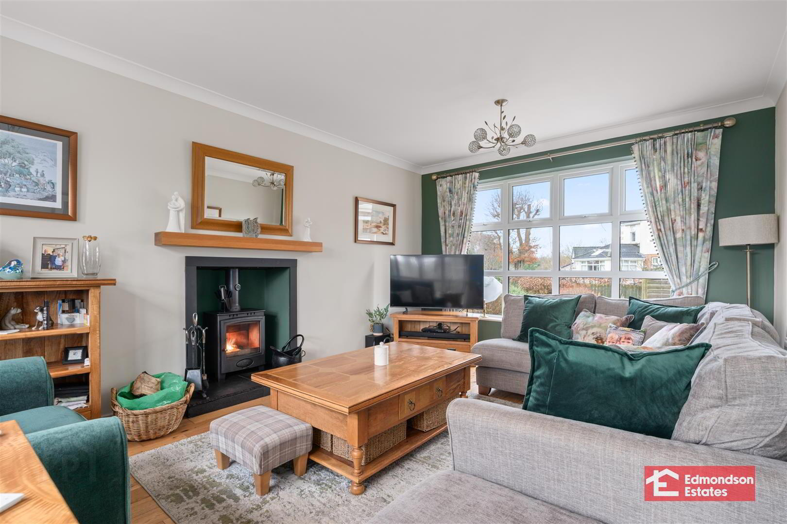 1 Tullymore Dale, Broughshane, Ballymena