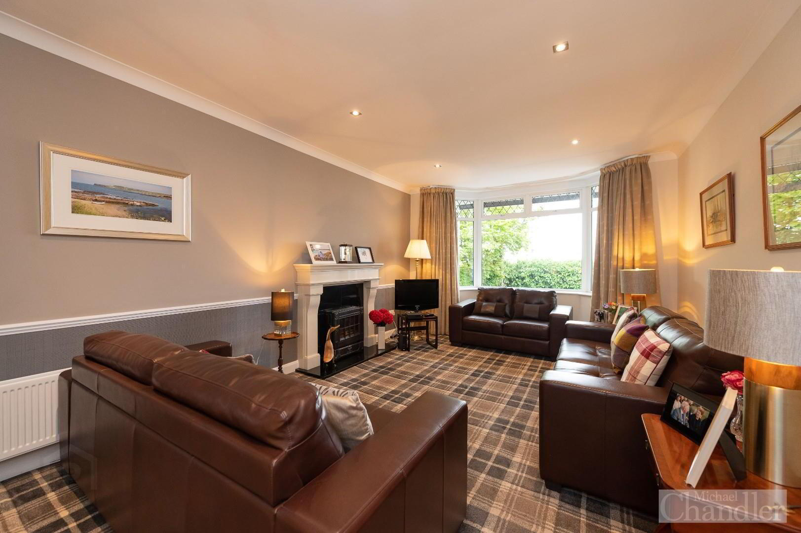 250 Saintfield Road, Belfast