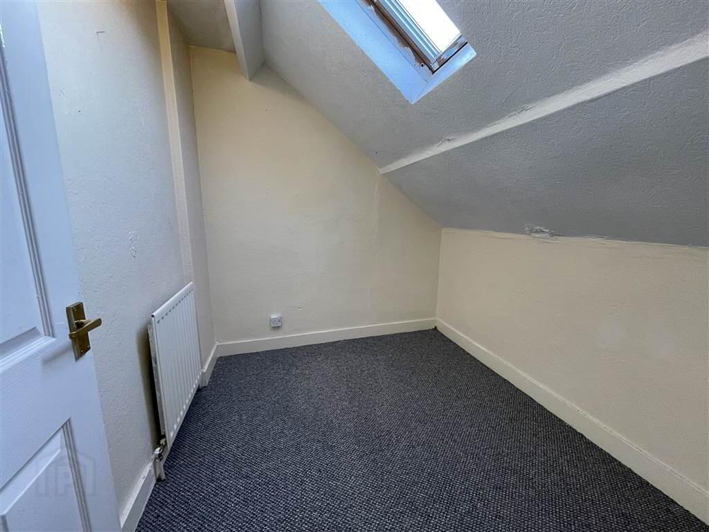 4 Beechmount Avenue, Belfast