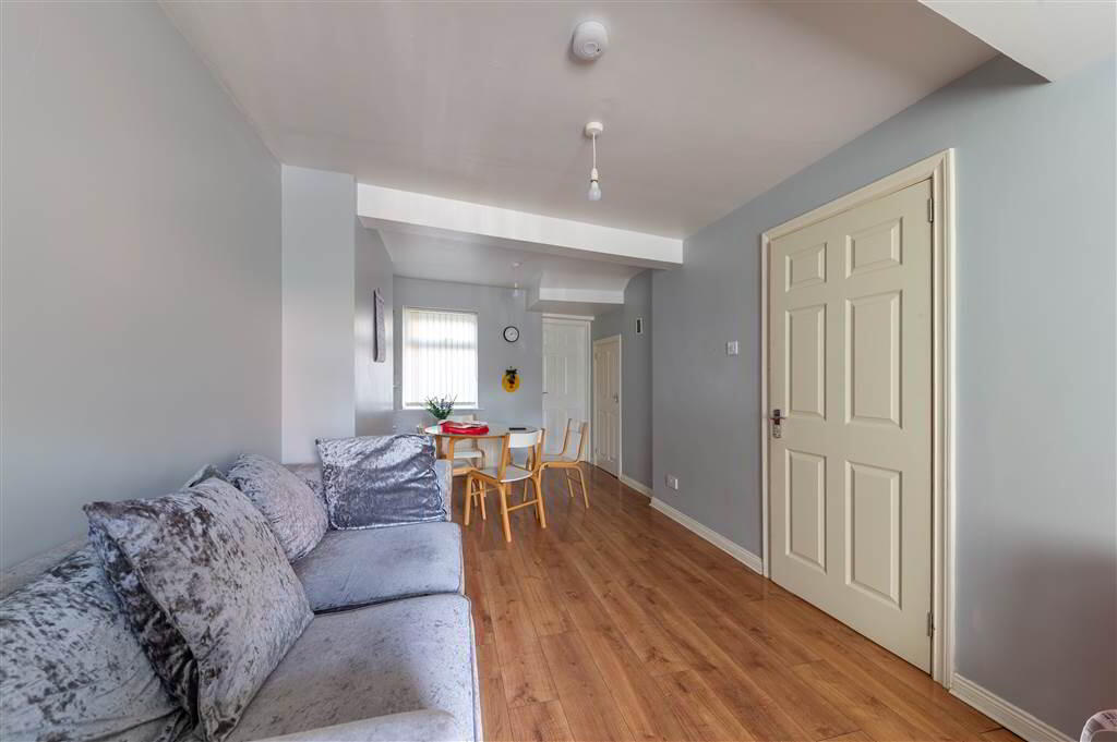 62 Beechmount Avenue, Belfast
