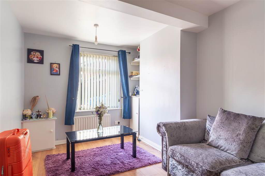 62 Beechmount Avenue, Belfast