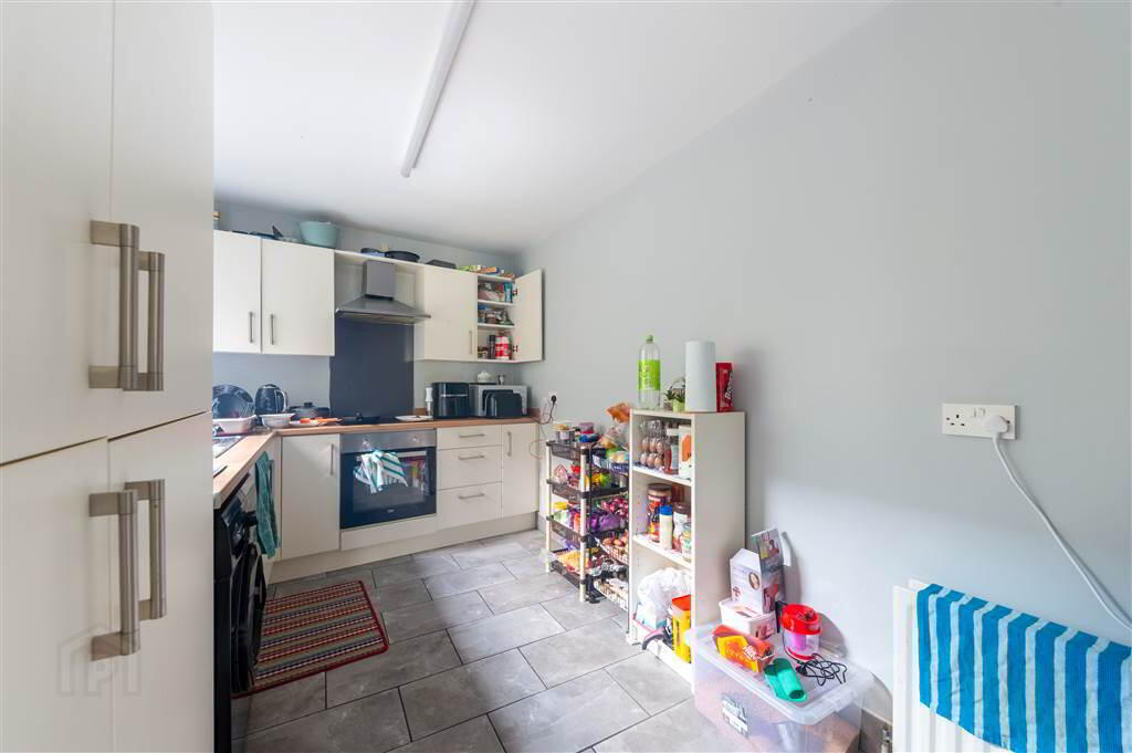 62 Beechmount Avenue, Belfast
