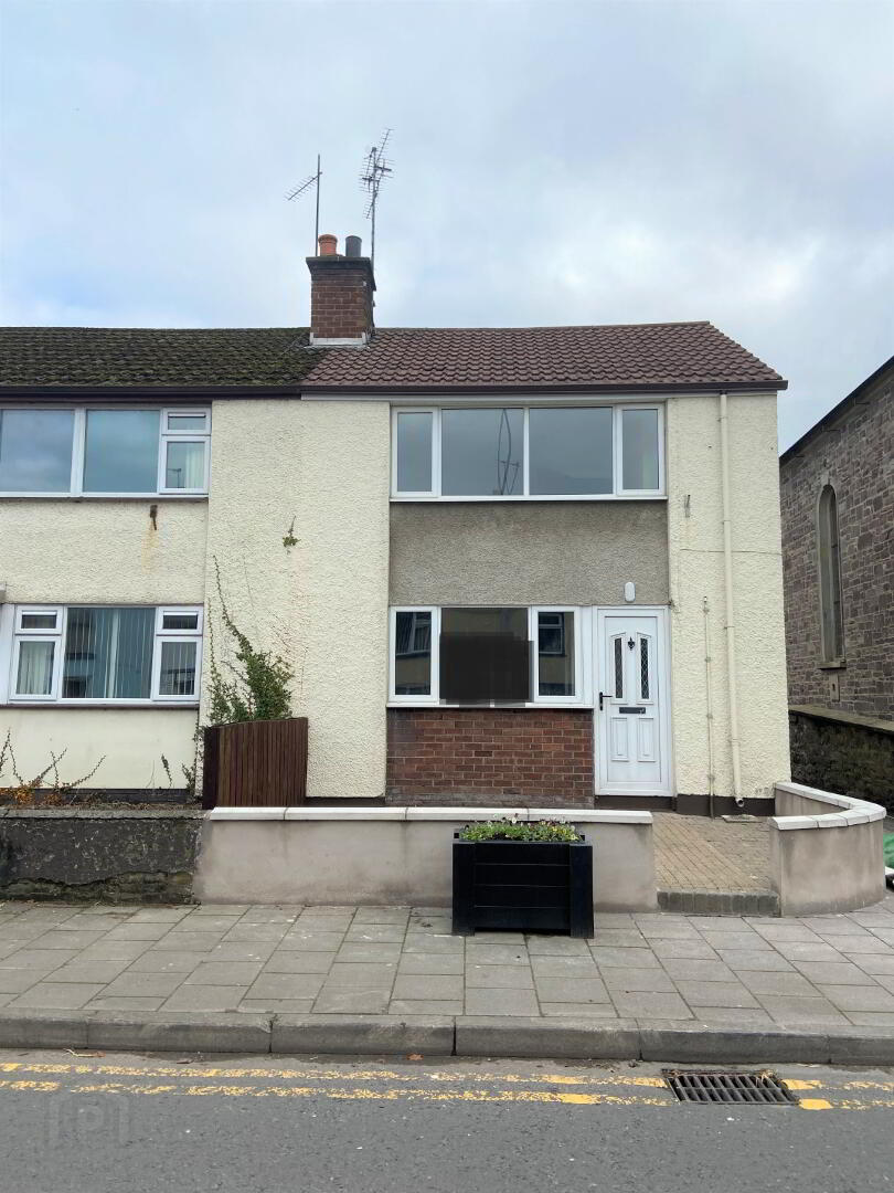 35 Main Street, Ballinamallard