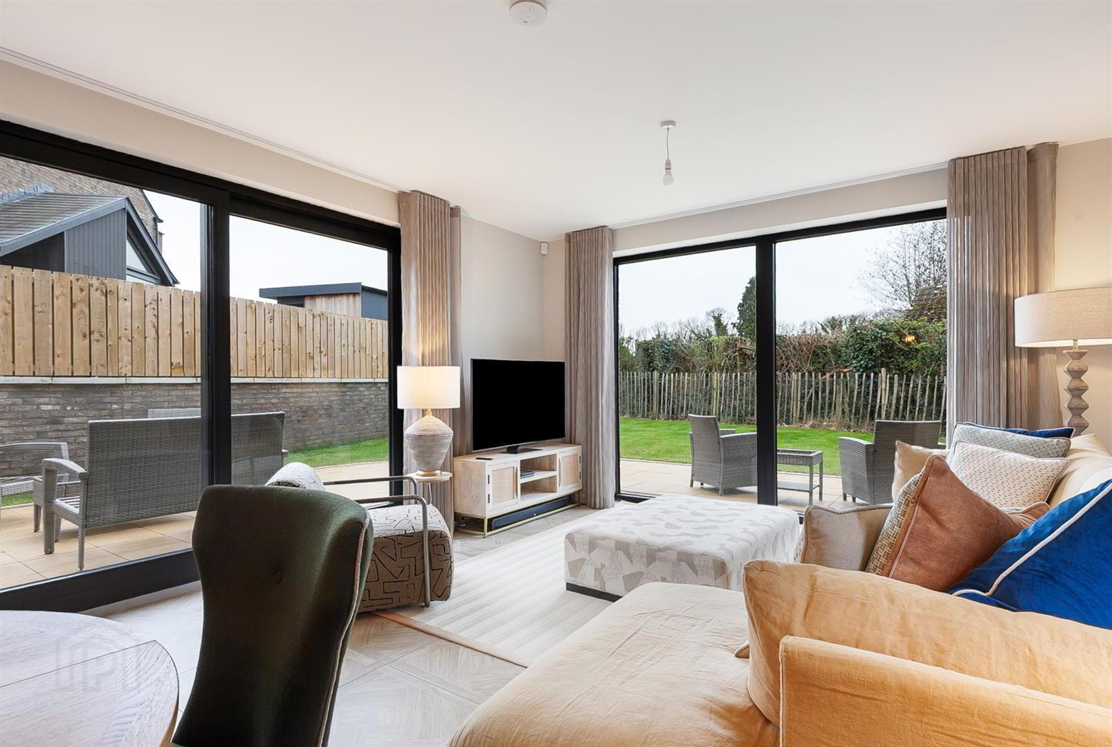12 Dunadry Gate, Dunadry