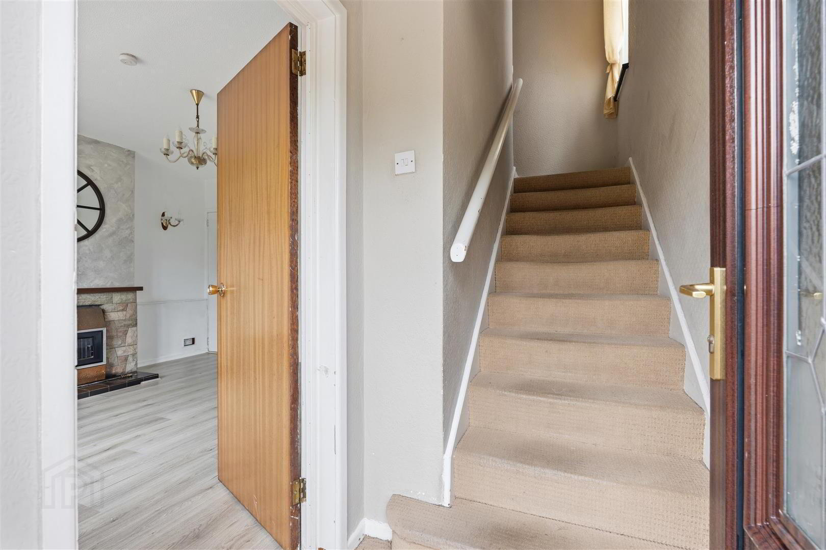 6 Charles Way, Comber