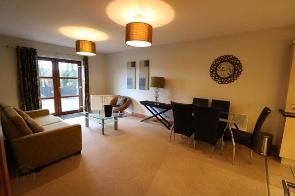 Apt 2 230 Malone Road, Belfast