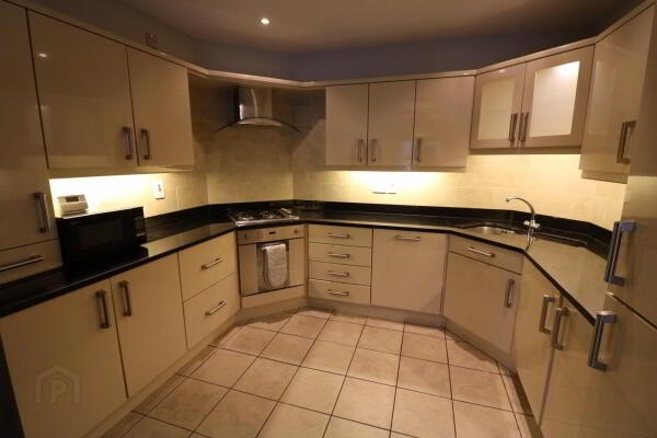 Apt 2 230 Malone Road, Belfast
