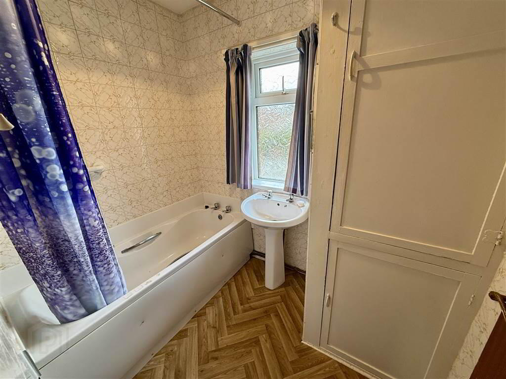 7 Merok Gardens, Cregagh, Belfast