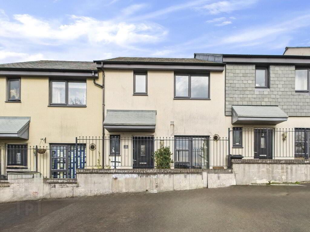 Wadebridge, PL27 6FH