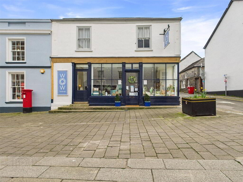Wadebridge, PL27 7DH