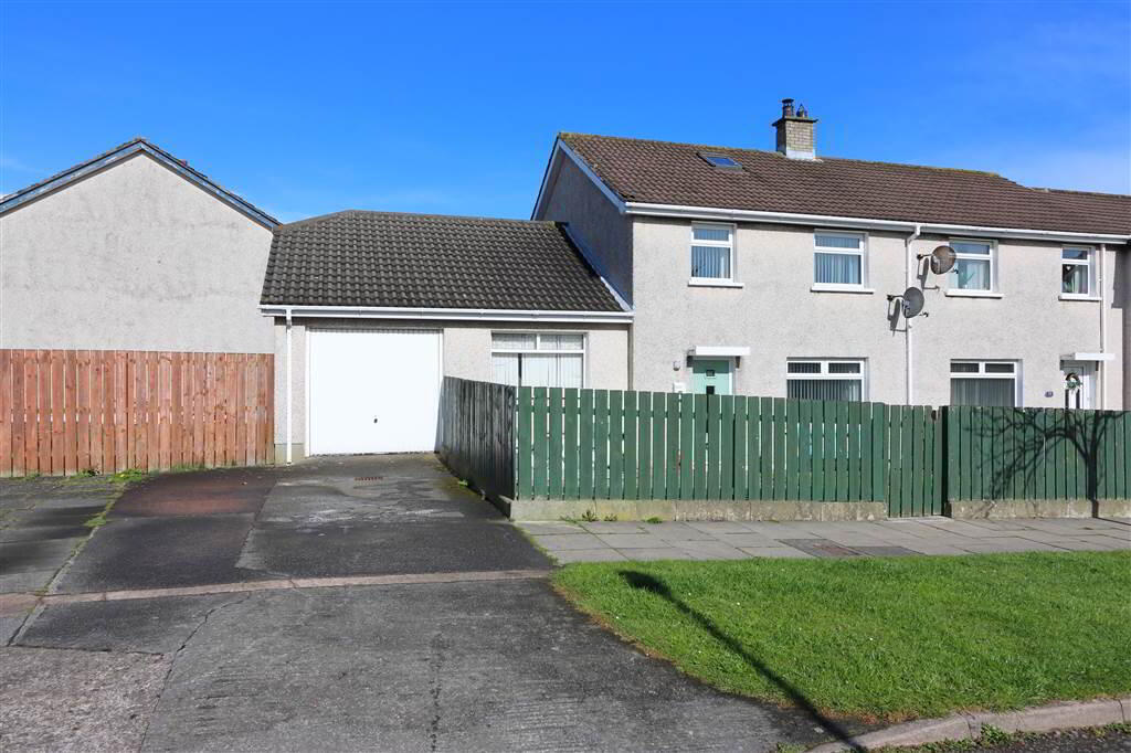 8 Longlands Drive, Darragh Road, Comber