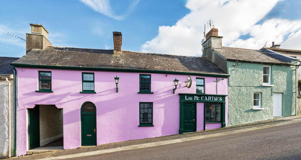 Lil McCarthys, Main Street, Castletownshend