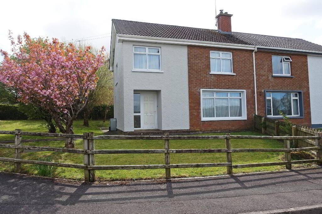 2 Knockmore Park, Derrygonnelly