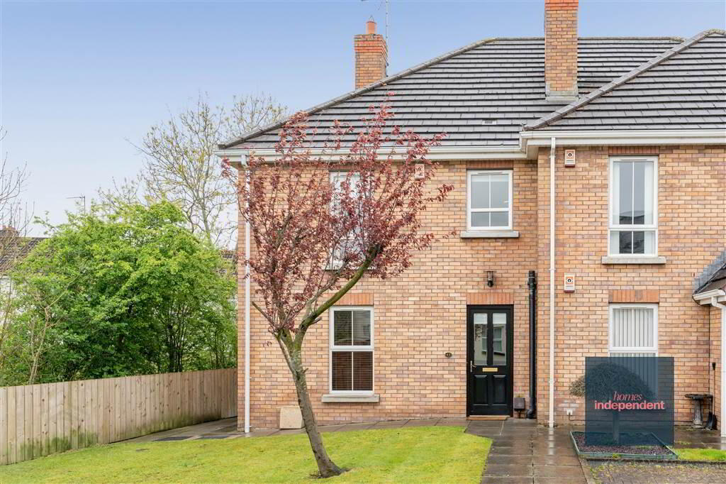 43 Rectory Fields, Broughshane